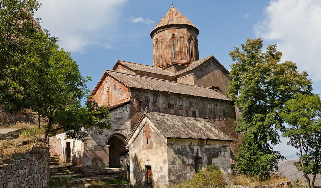 Монастырь Сапара (Сафара) в Ахалцихе, Грузия - фото и описание